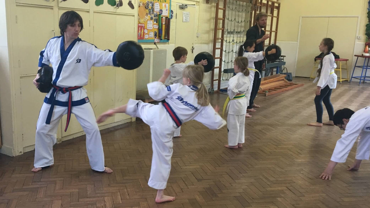 Taekwondo Classes in Chalfont St Peter | Bytomic Taekwondo